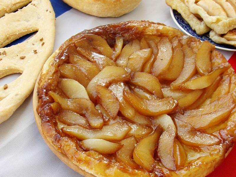 Tarta cu pere - casamea.ro